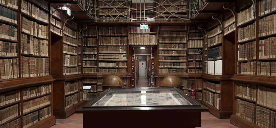 Biblioteca Estense Universitaria